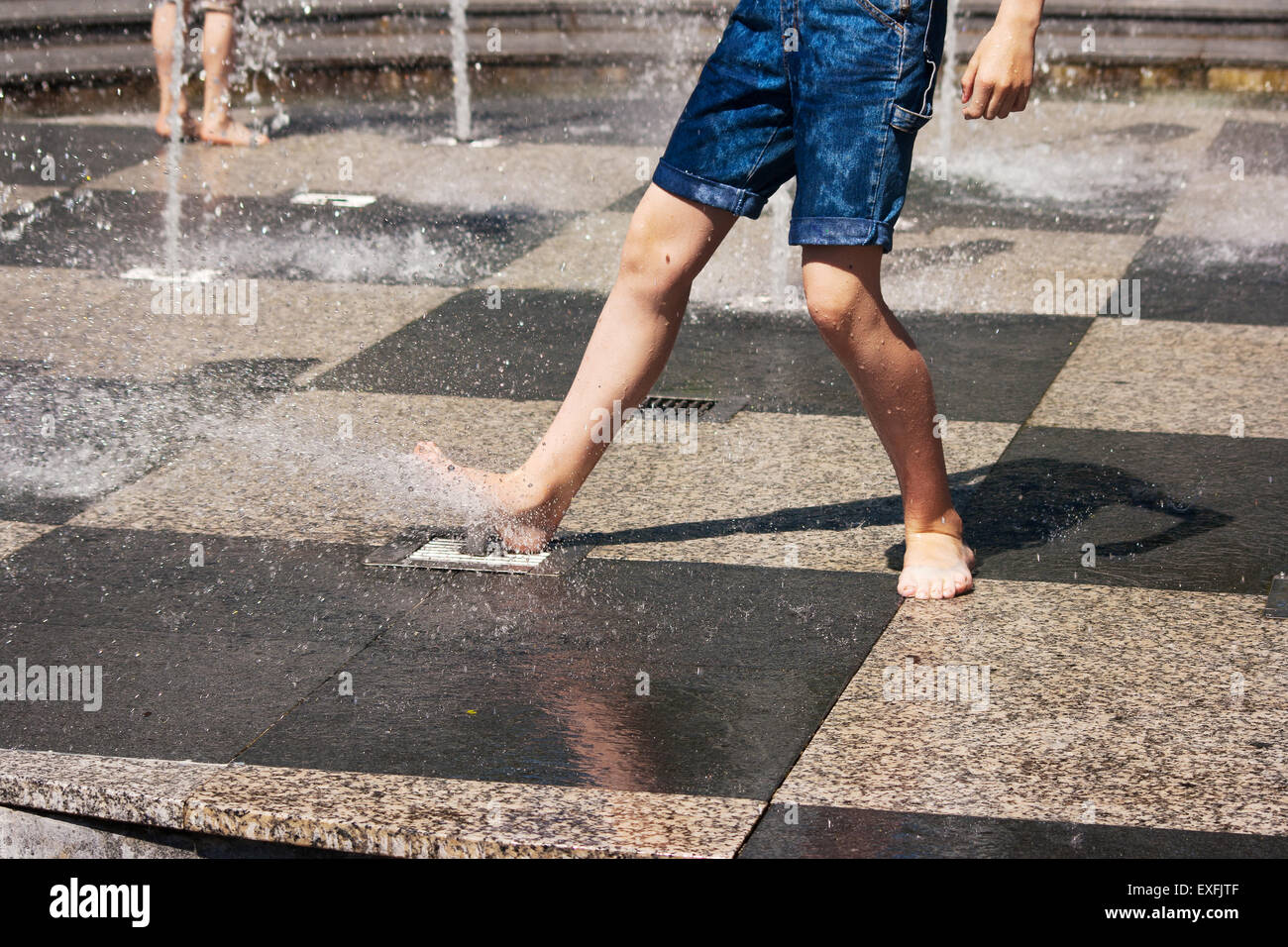 Boy feet hi-res stock photography and images - Alamy