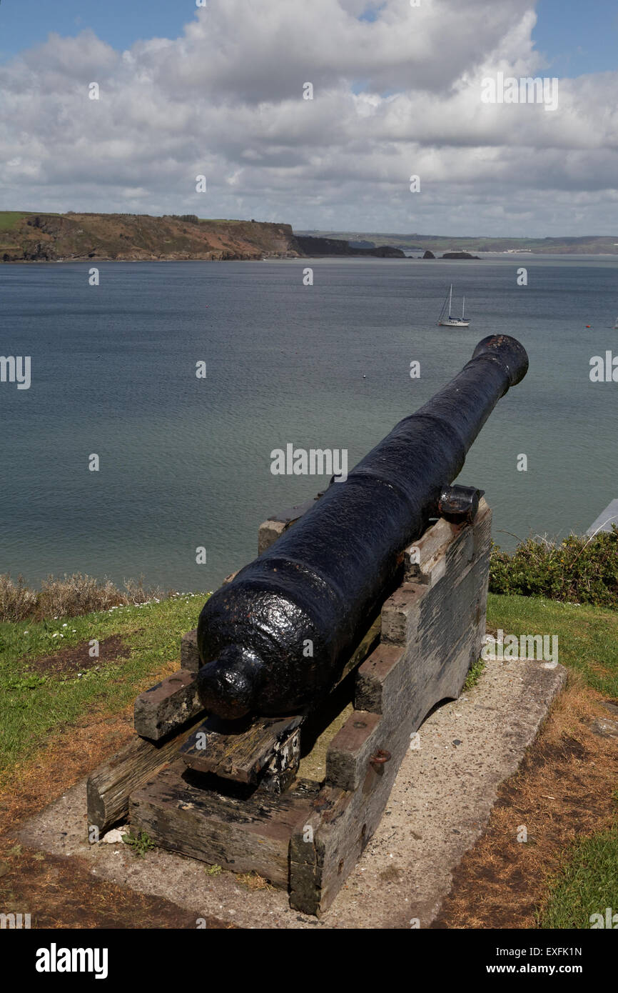 Facing Cannon High Resolution Stock Photography and Images - Alamy