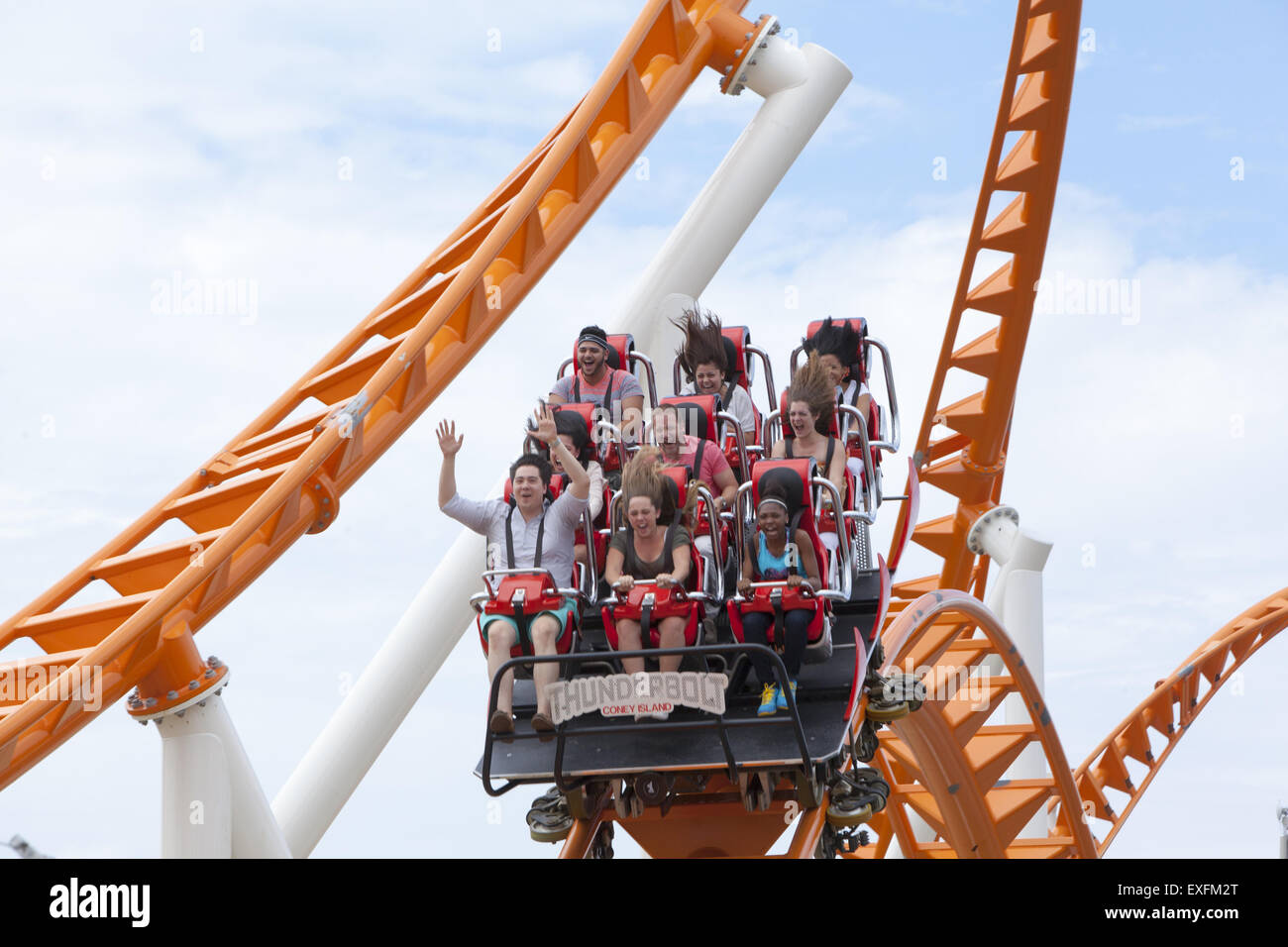 Hair raising ride hi-res stock photography and images - Alamy