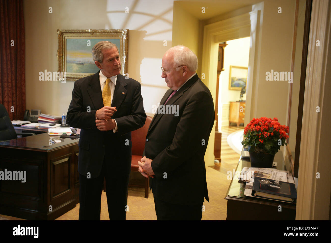 President Bush and Vice President Cheney in the Outer Oval Stock Photo ...