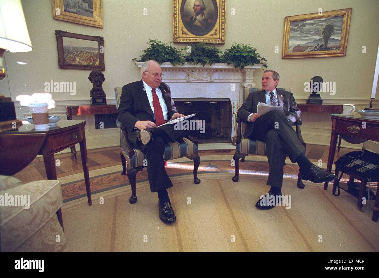 President Bush and Vice President Cheney in the Oval Office Stock Photo ...