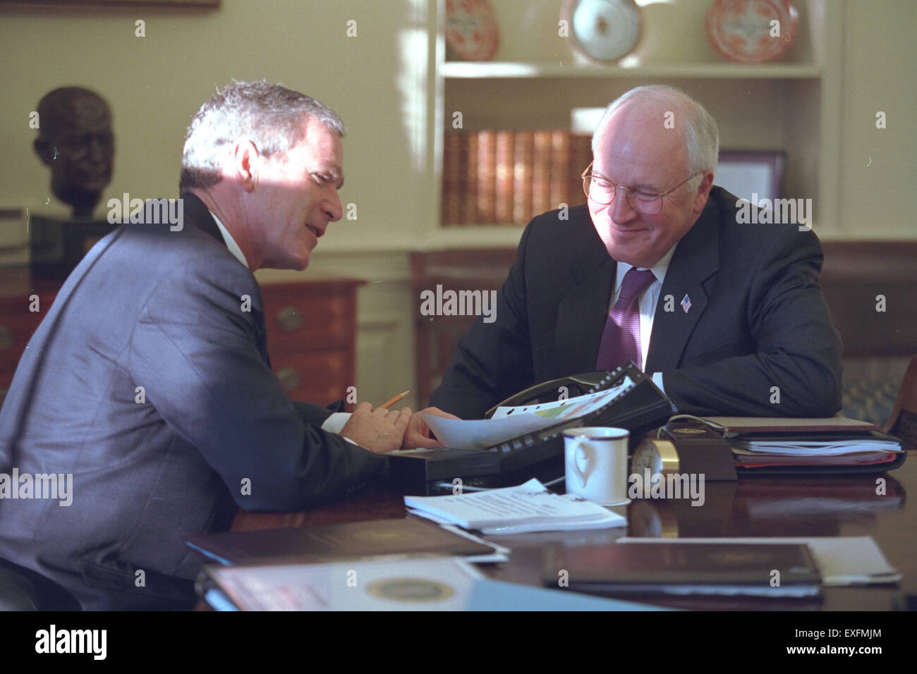 President Bush and Vice President Cheney in the Oval Office Stock Photo ...