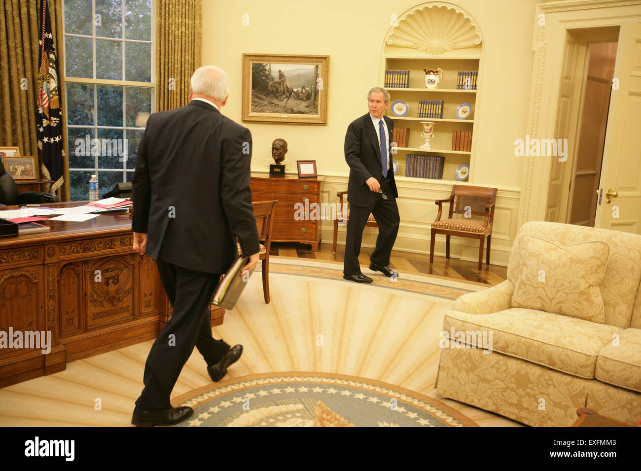 President Bush and Vice President Cheney in the Oval Office Stock Photo ...