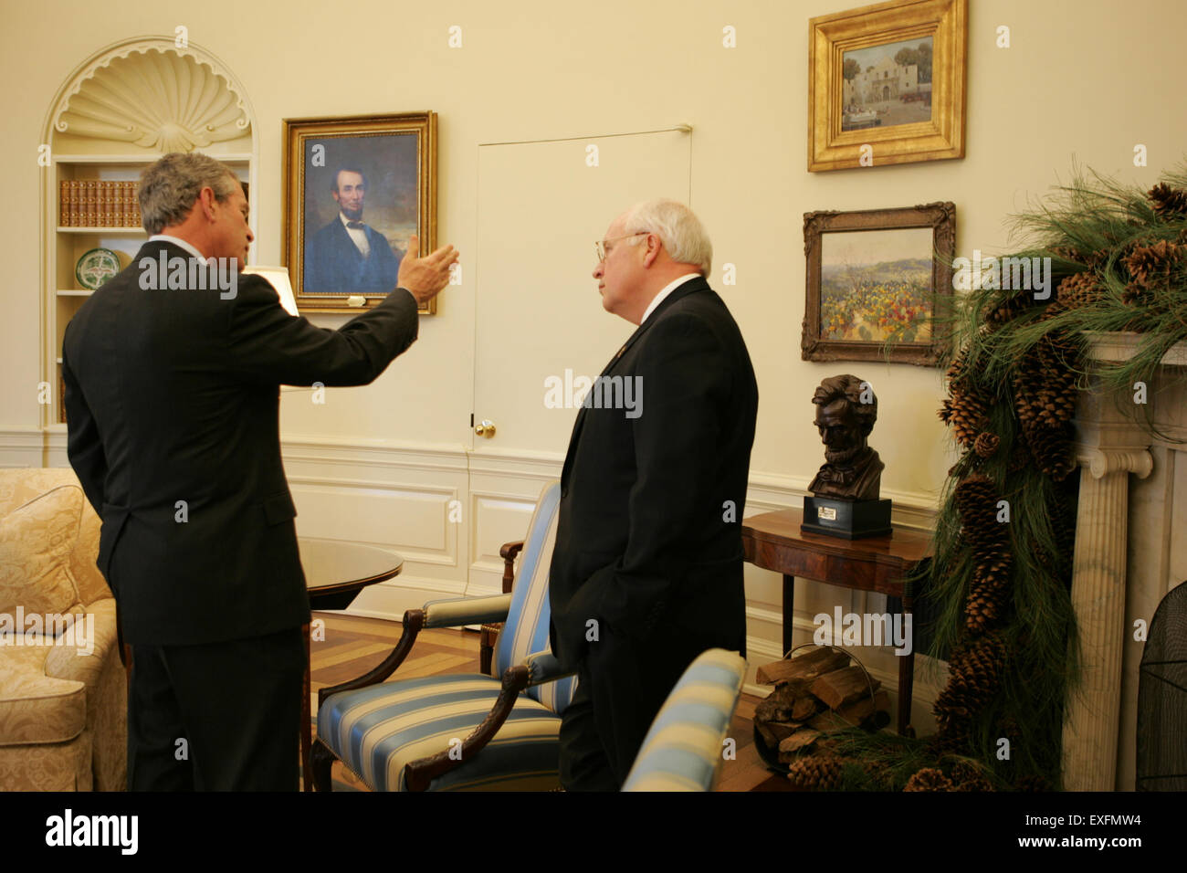 President Bush and Vice President Cheney in the Oval Office Stock Photo ...