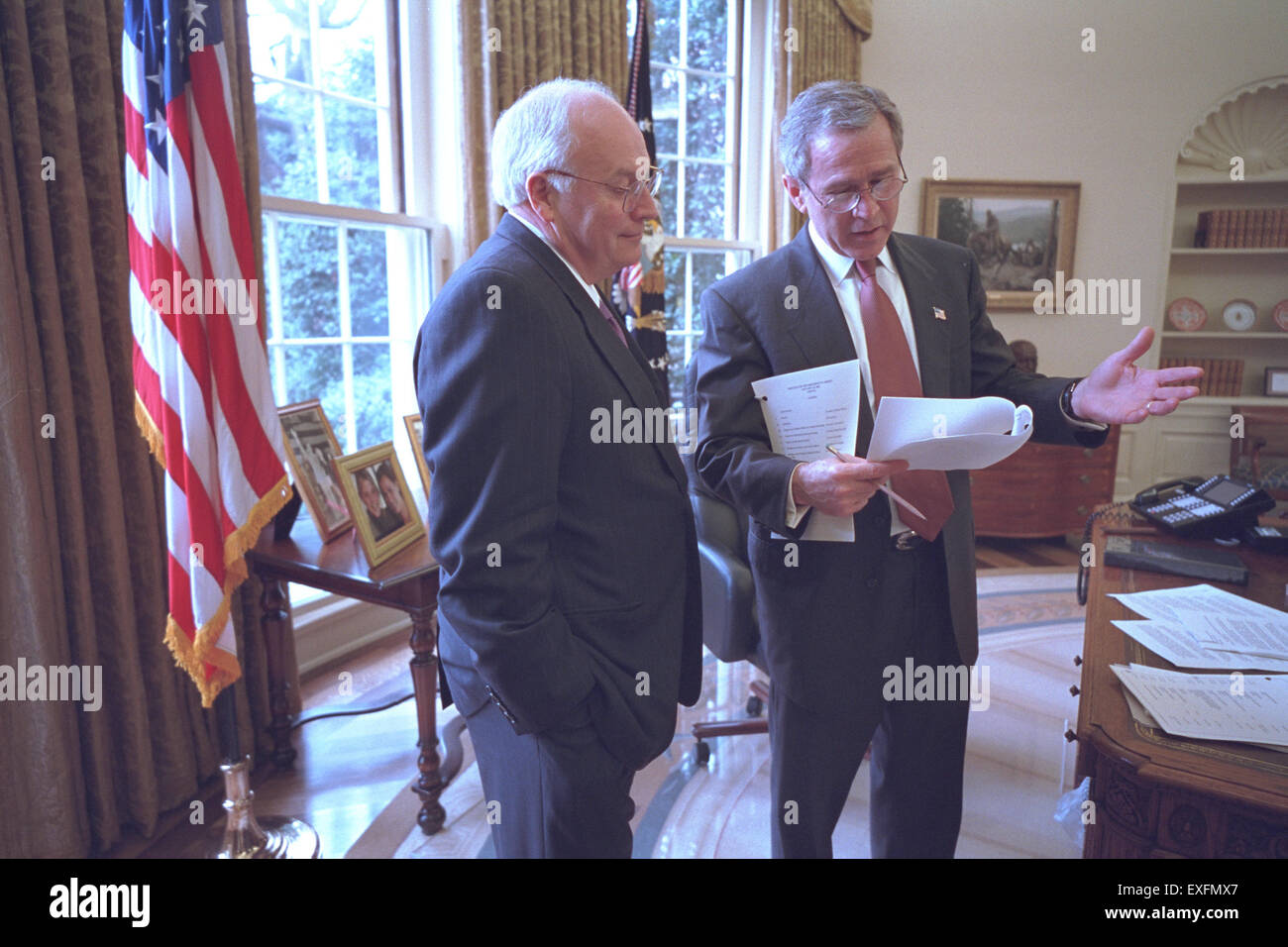 President Bush and Vice President Cheney in the Oval Office Stock Photo ...