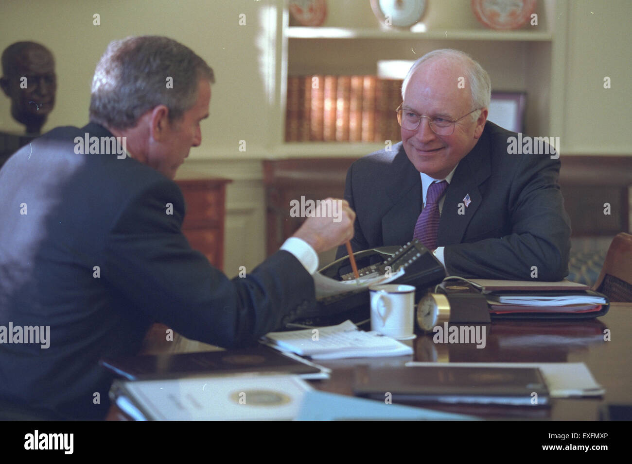 President Bush and Vice President Cheney in the Oval Office Stock Photo ...