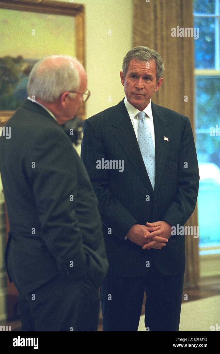 President Bush and Vice President Cheney in the Oval Office Stock Photo ...