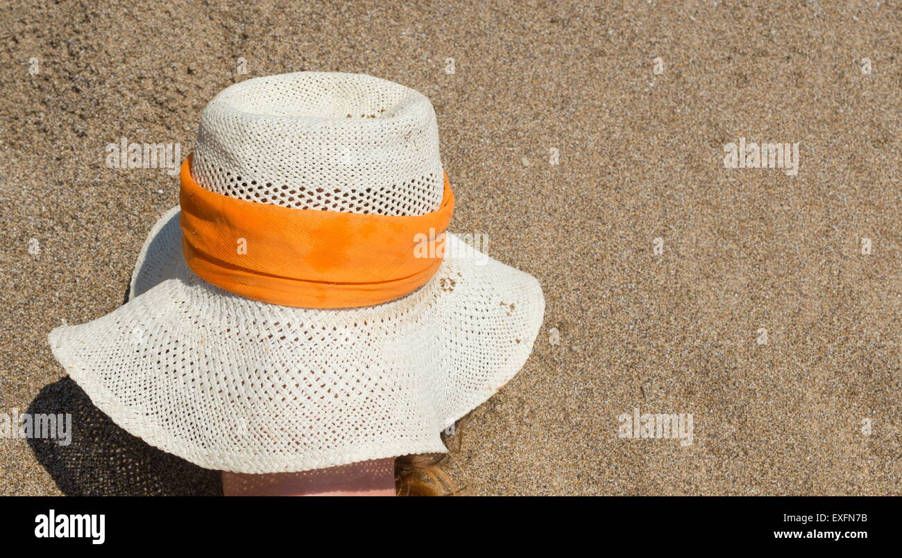 Covering sun hi-res stock photography and images - Alamy