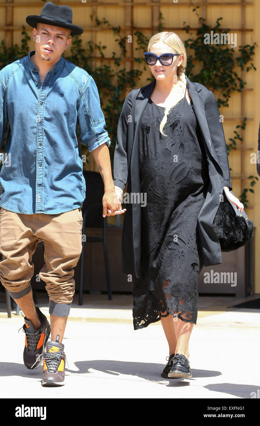 Ashlee Simpson and Evan Ross leaving a sushi restaurant in Sherman Oaks ...