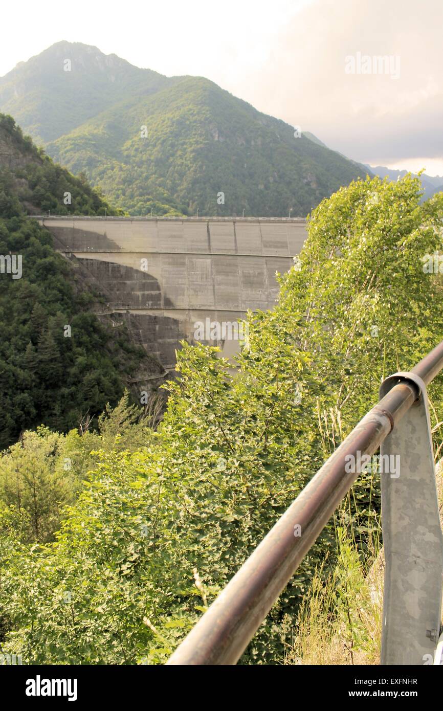 Dam of Valvestino , Brescia in northern Italy Stock Photo - Alamy