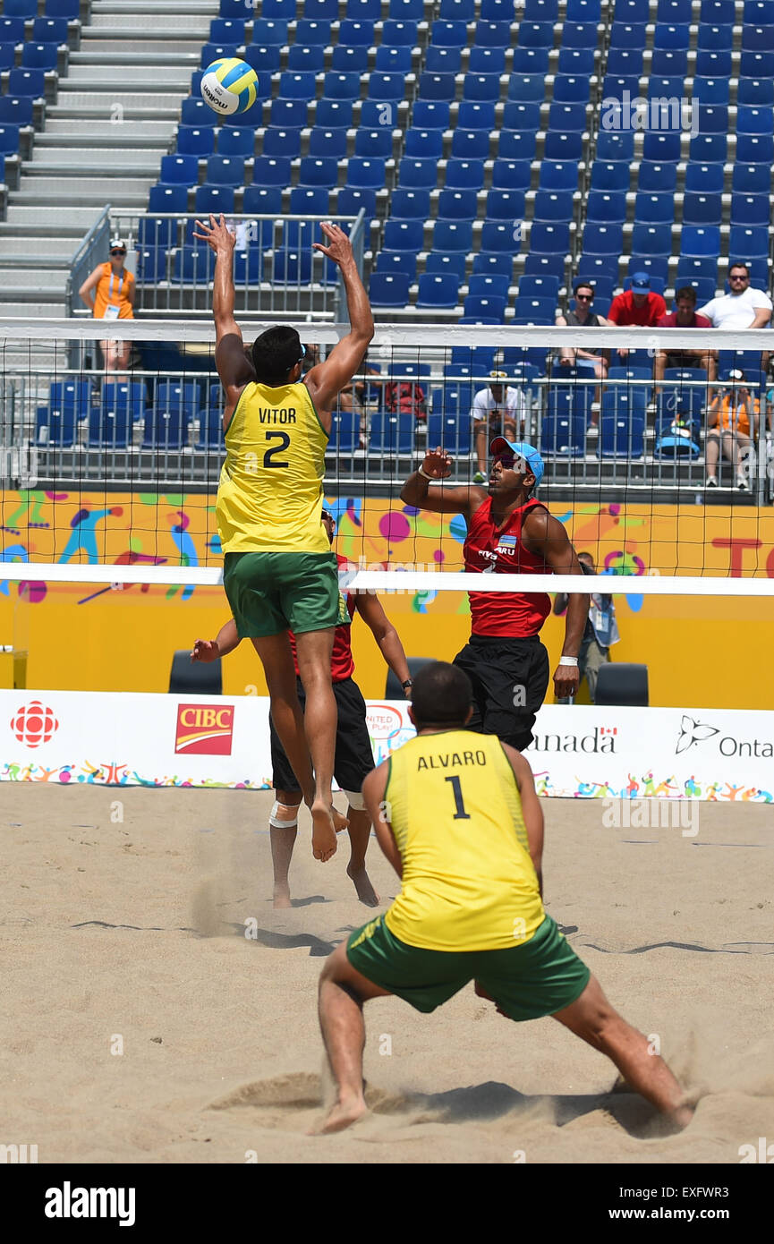 Mens beach volleyball hi-res stock photography and images - Alamy