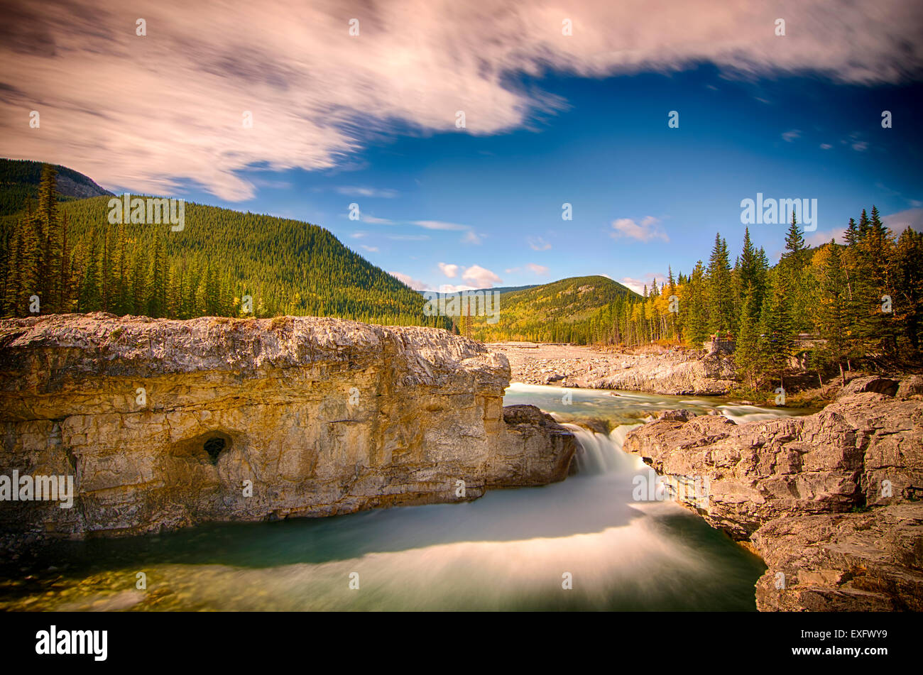 Long Exposure of Elbow Falls, located in Kananaskis Park, Alberta ...