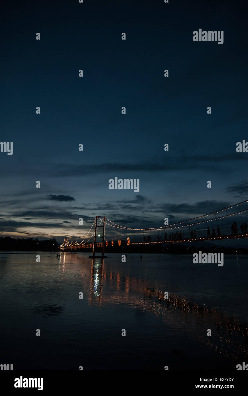 The old wooden bridge Bridge collapse bridge (Rattanakosin suspension ...