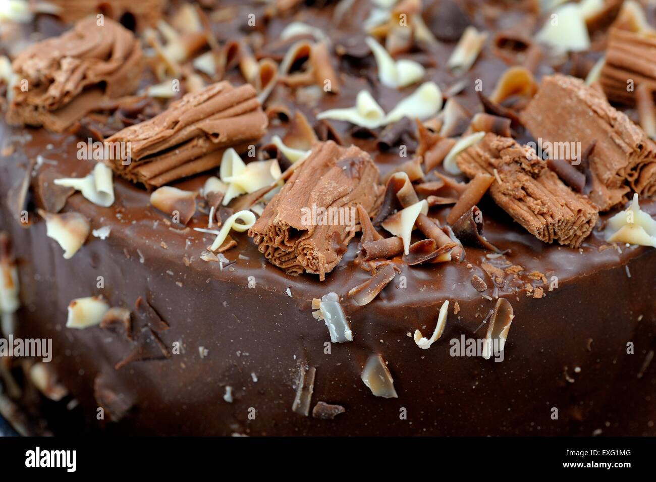 Chocolate flake cake Stock Photo - Alamy