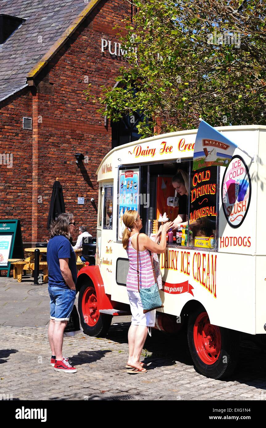 Buying Ice Cream Van Stock Photos & Buying Ice Cream Van Stock Images ...