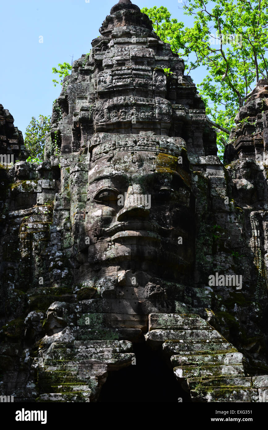 Gate head hi-res stock photography and images - Alamy