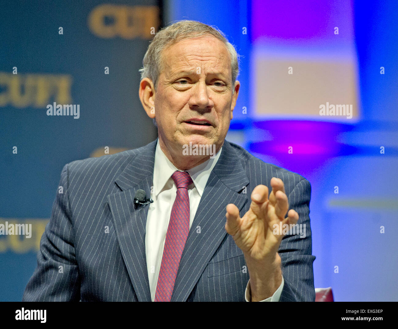 George pataki 2016 hi-res stock photography and images - Alamy