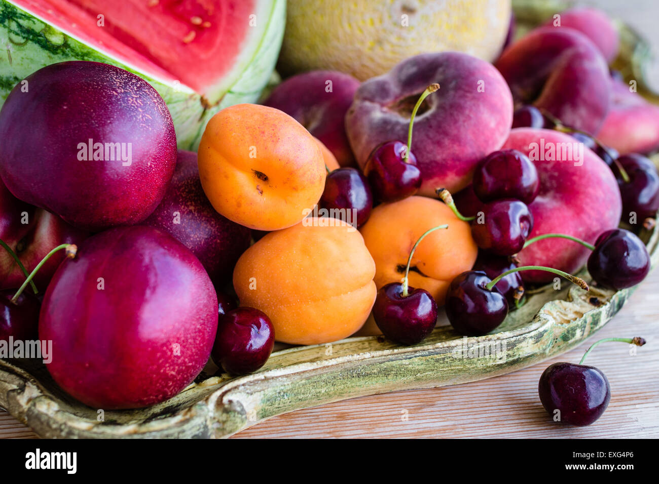 Season fruits hi-res stock photography and images - Alamy