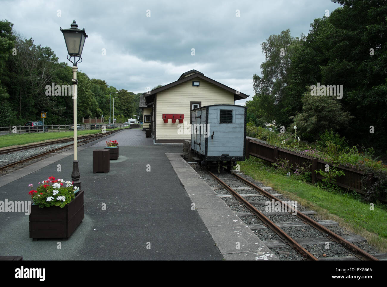 Welshpool Railway Station Stock Photo - Alamy