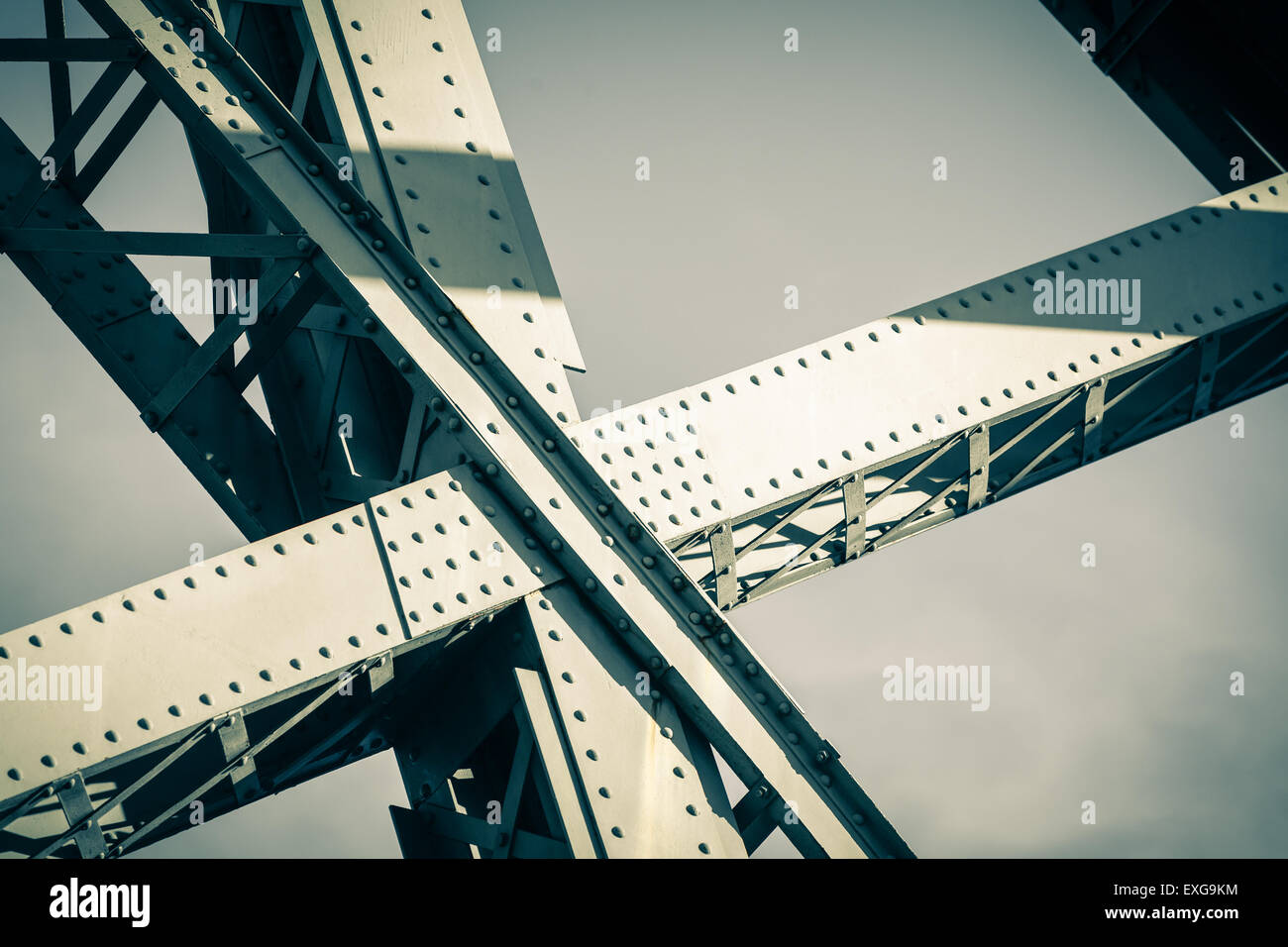 Steel lattice girder bridge hi-res stock photography and images - Alamy