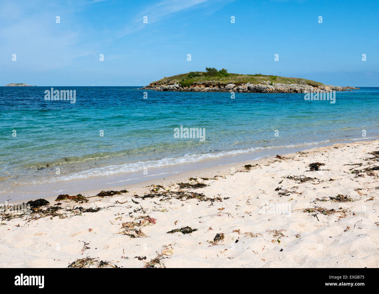 Pelistry Bay beach and Toll's island, St. Mary's, Isles of Scilly ...