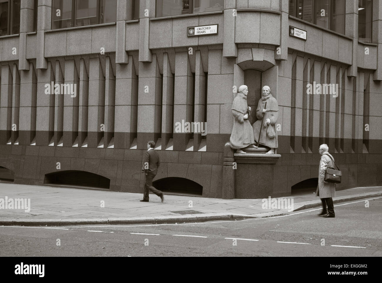 Buildings in monochrome hi-res stock photography and images - Alamy