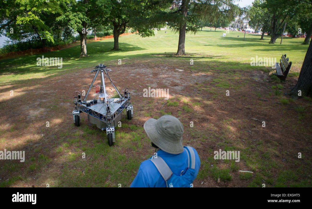 At the 2015 Sample Return Robot Challenge, teams of robots, including ...