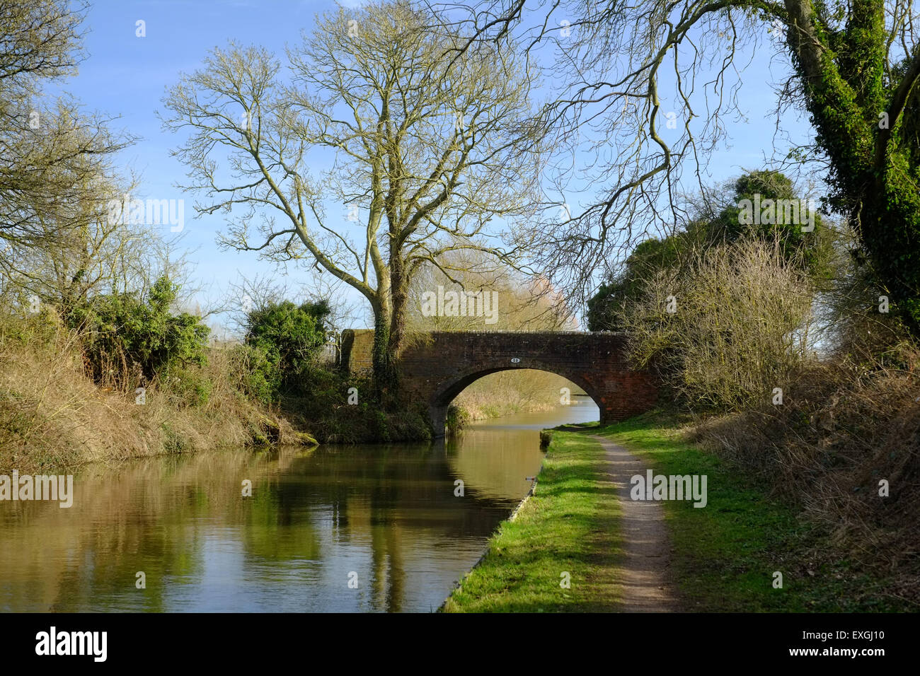 Canal towpath and bridge Stock Photo - Alamy