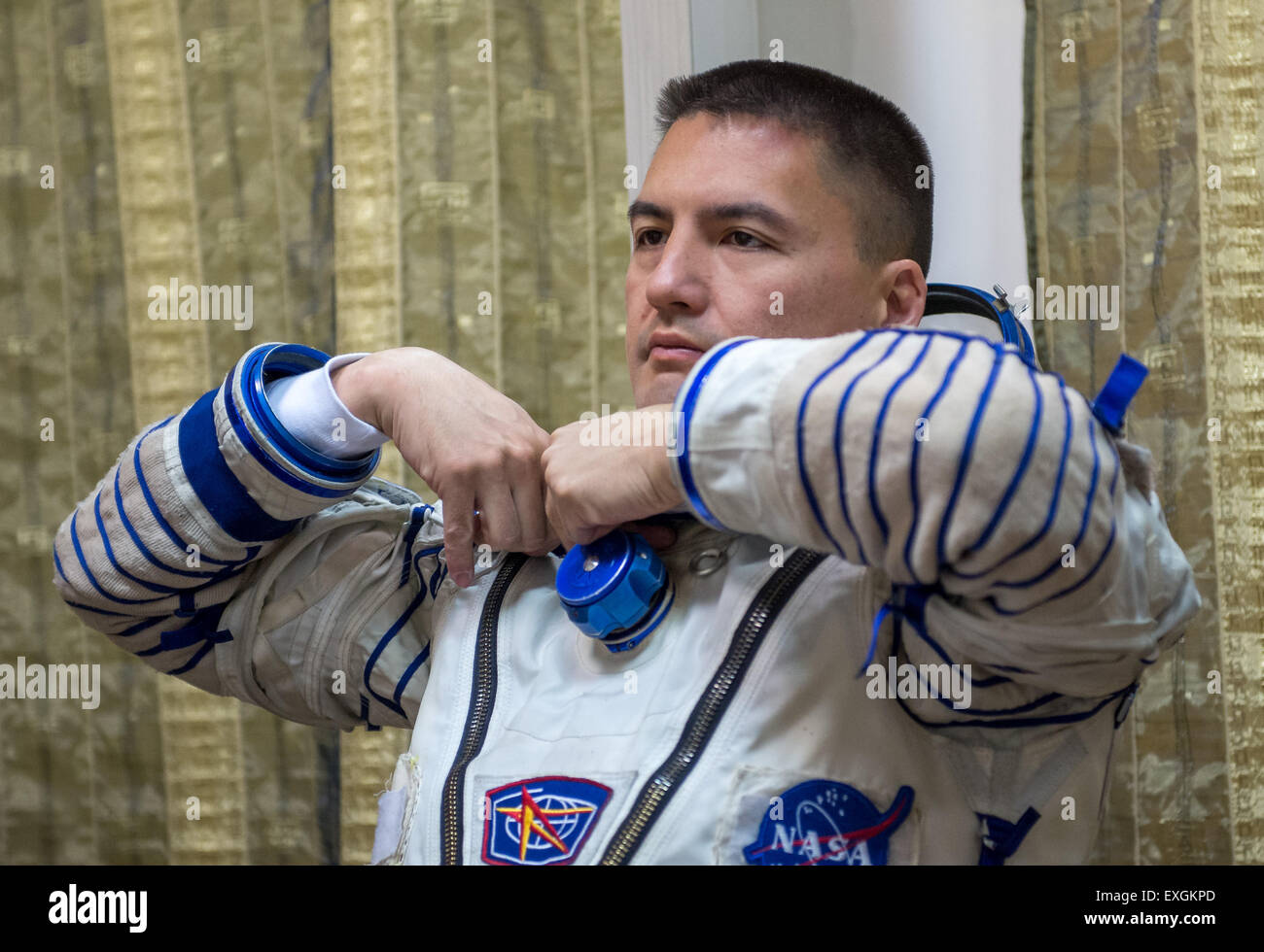 NASA astronaut Kjell Lindgren and international astronauts Oleg Kononenko (Russia) and Kimya Yui ...