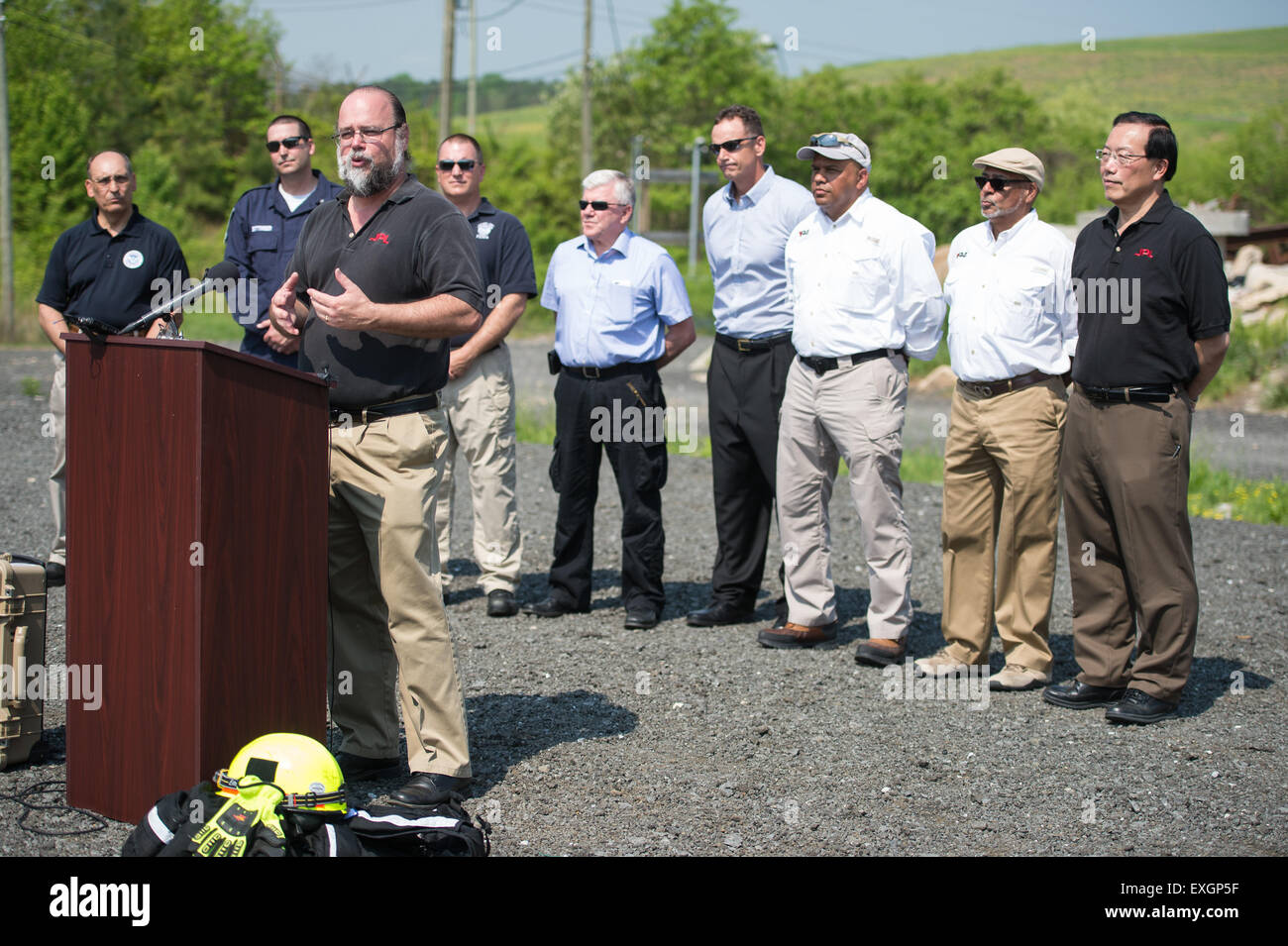 Jim Lux from NASA’s Jet Propulsion Laboratory (JPL) demonstrates the ...