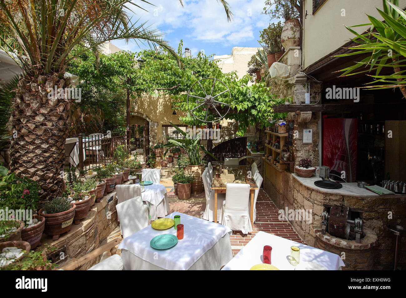 One of the top end Greek restaurants in Rethymnon, the Avli is without ...