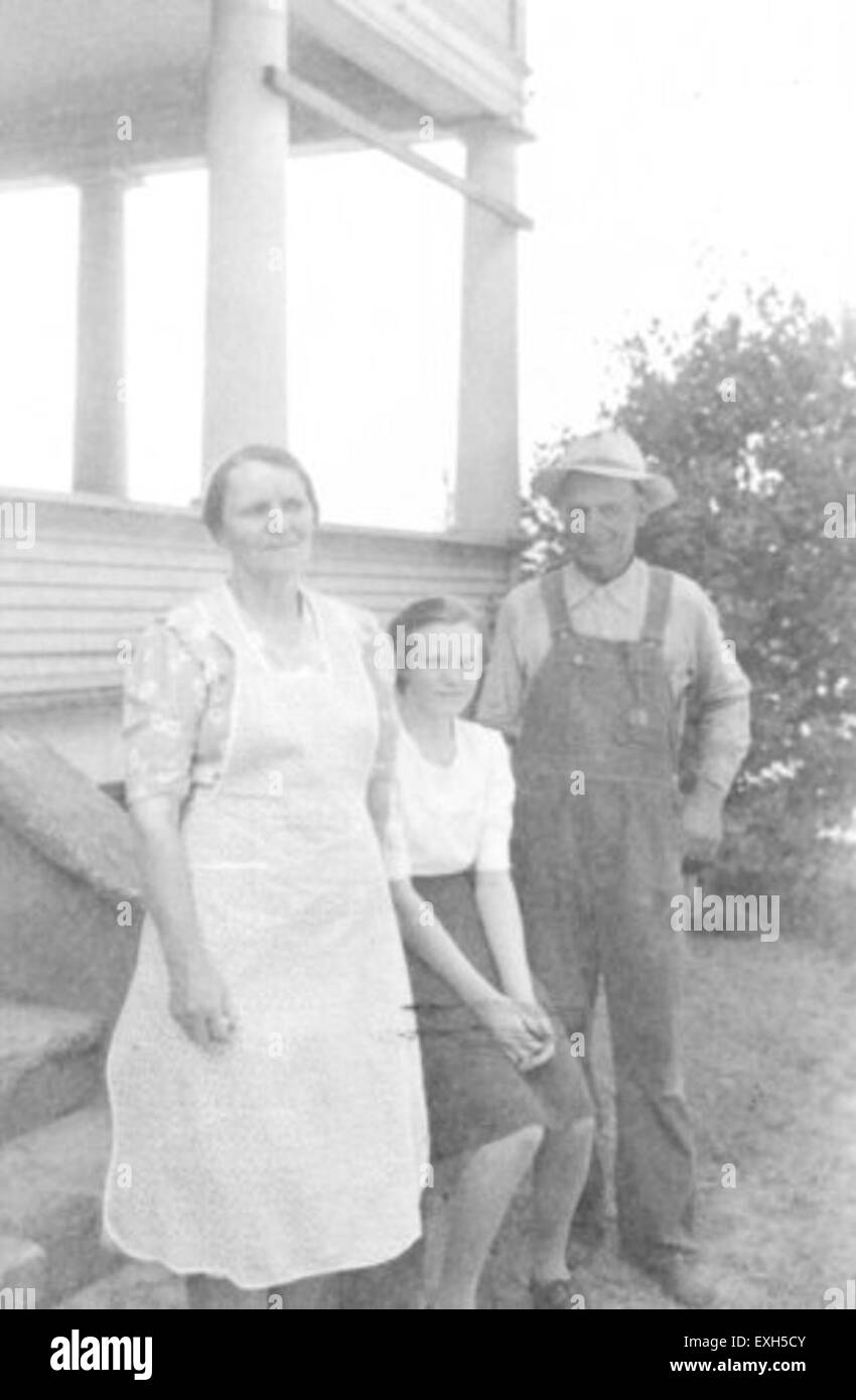 This image shows the Birkey family in Lebanon, Oregon, at Fairview ...