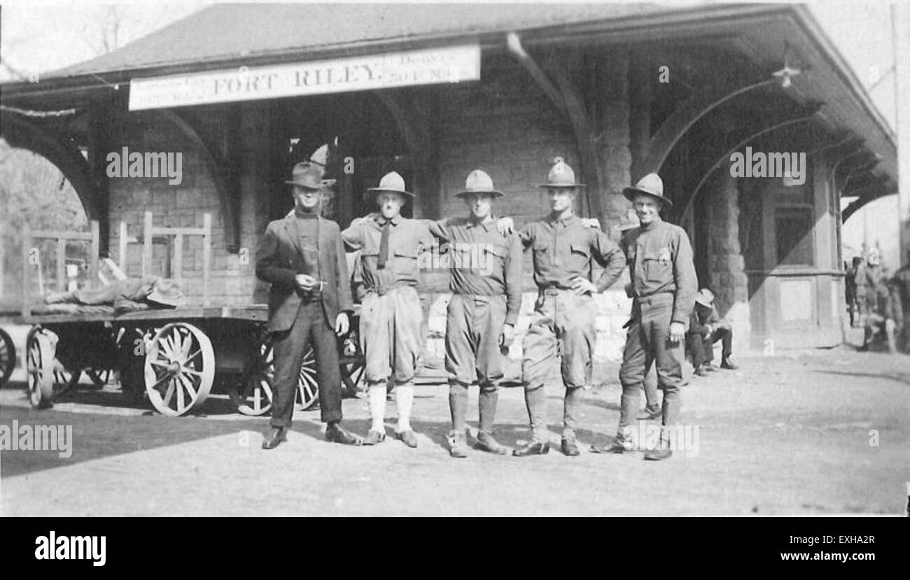 COs in front of the Fort Riley depot 1 Stock Photo - Alamy