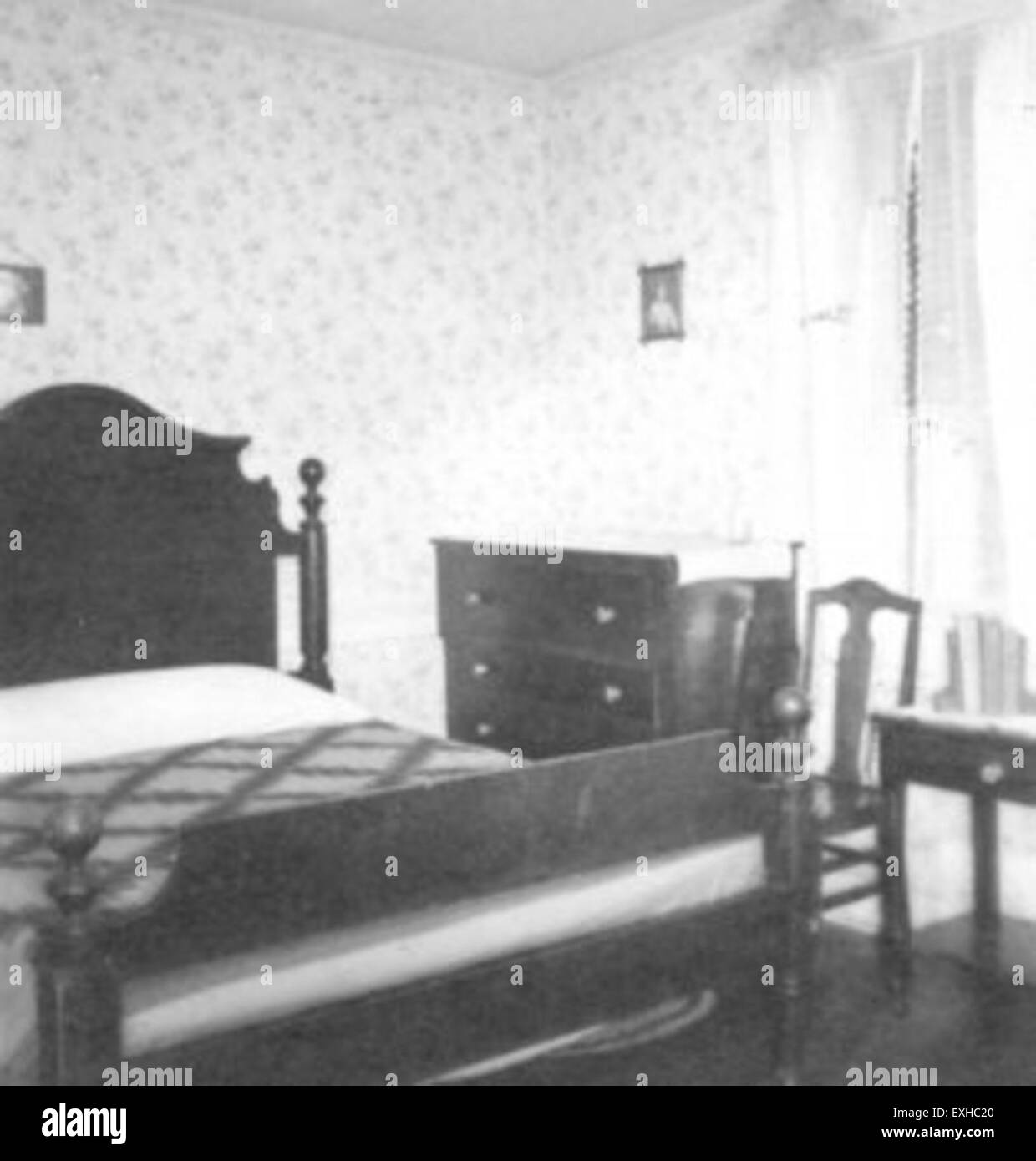 The Garber home in Mount Joy, Pennsylvania, reflects the Mennonite ...