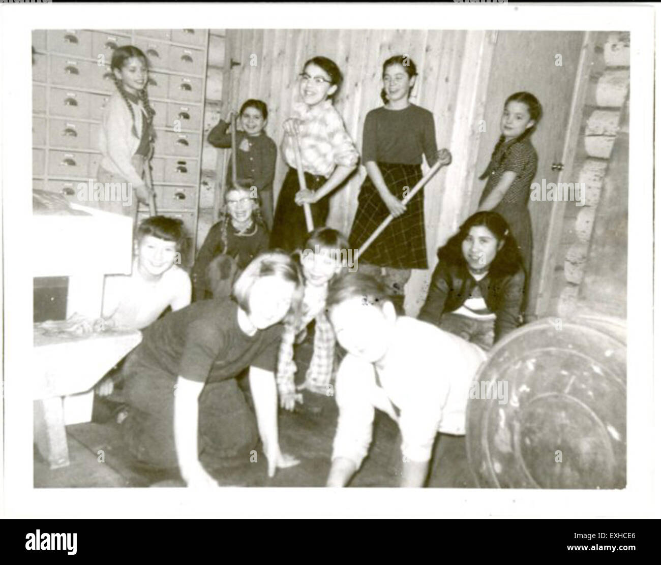 Calling lake alberta hi-res stock photography and images - Alamy