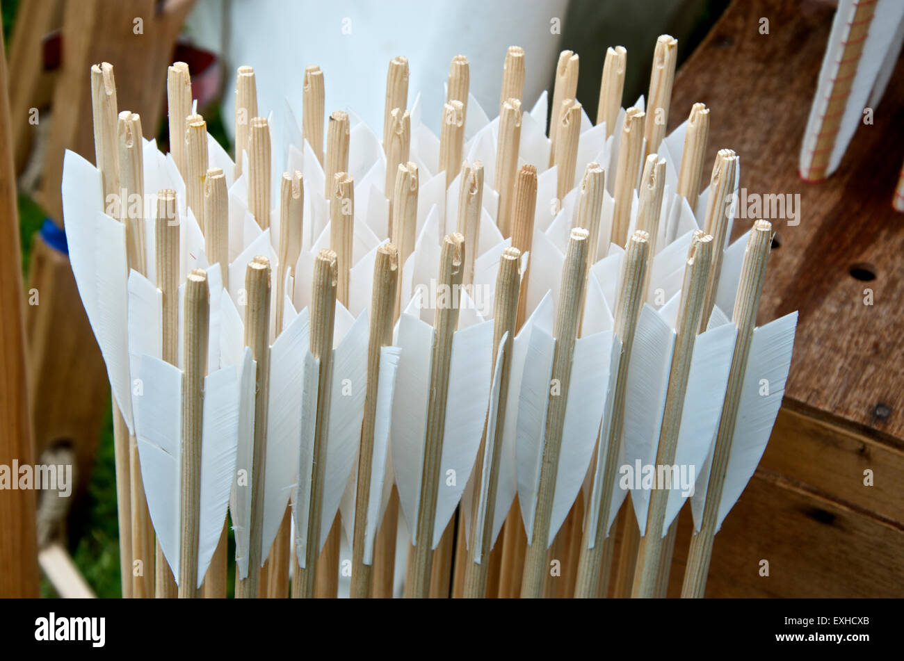 Hand made archery arrows with feather fletchings Stock Photo - Alamy