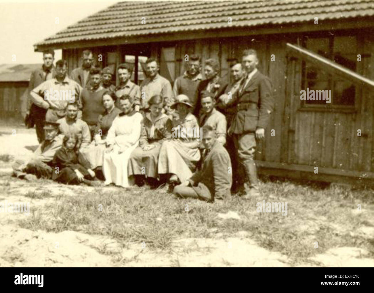 War affected individuals hi-res stock photography and images - Alamy