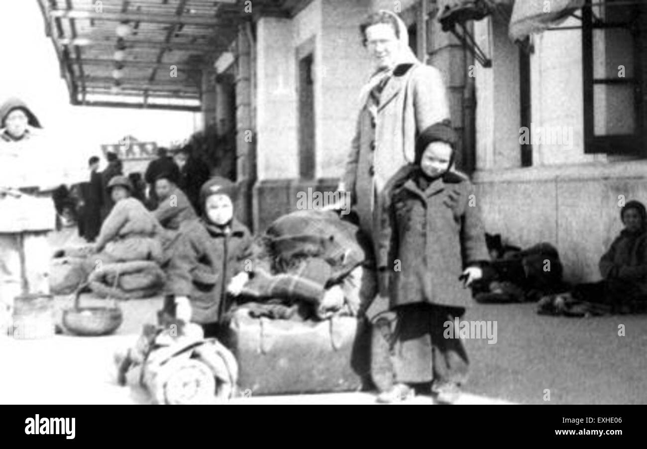 Harriet howard hi-res stock photography and images - Alamy