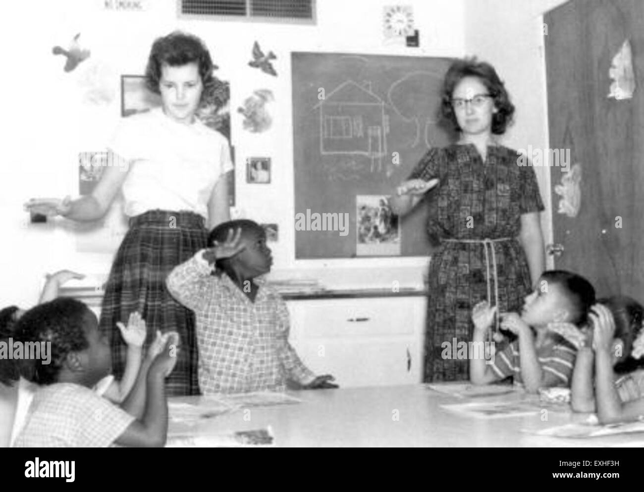 This photograph shows a kindergarten class in Surprise, Arizona, with ...