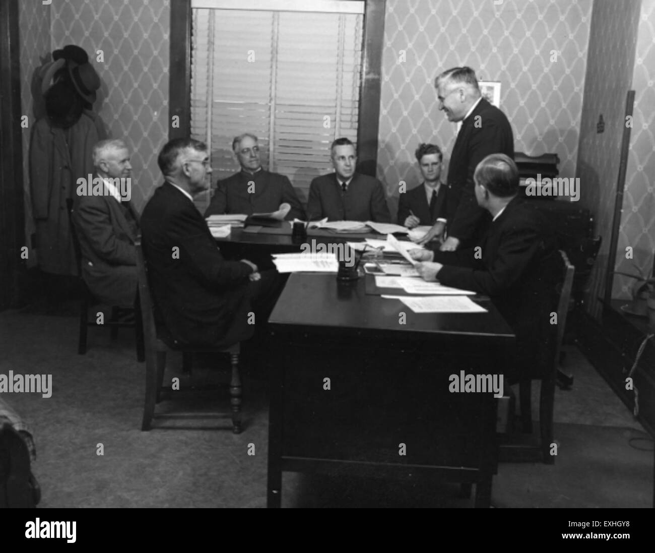 Meeting board directors Black and White Stock Photos & Images - Alamy