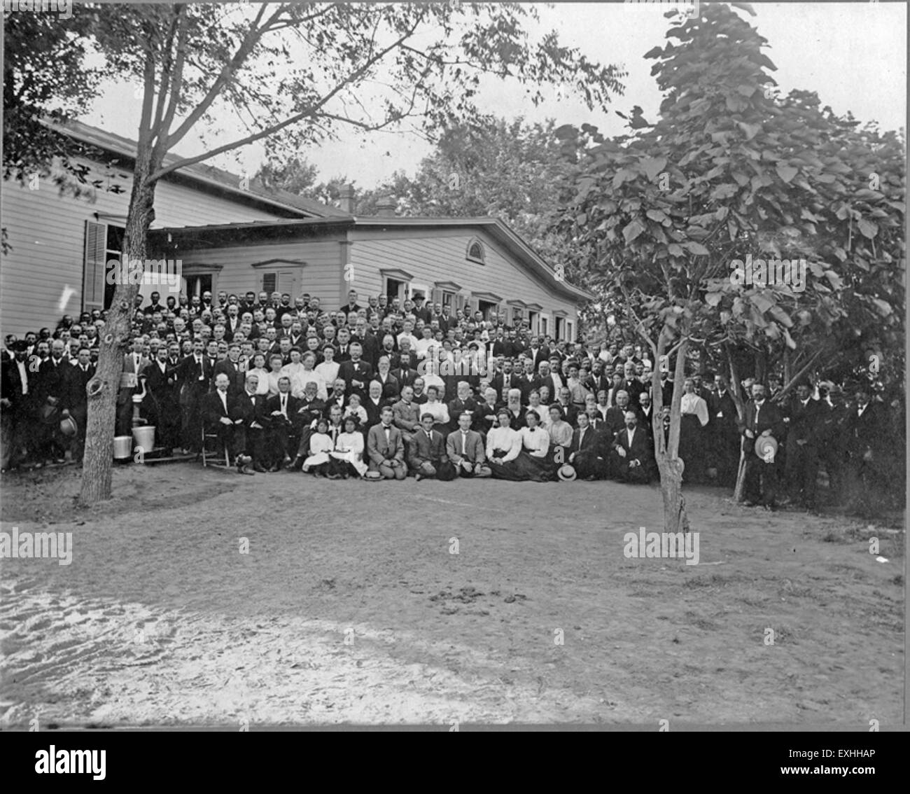1908 General Conference Mennonite Church meeting 1 Stock Photo - Alamy 1908 General Conference Mennonite Church meeting 1 Stock Photo - Alamy