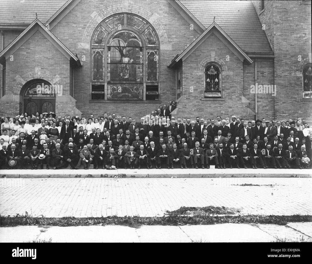 The 1911 General Conference Mennonite Church meeting was a significant ...