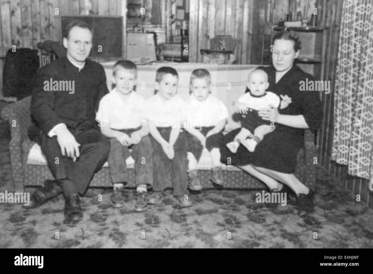 Lind family hi-res stock photography and images - Alamy