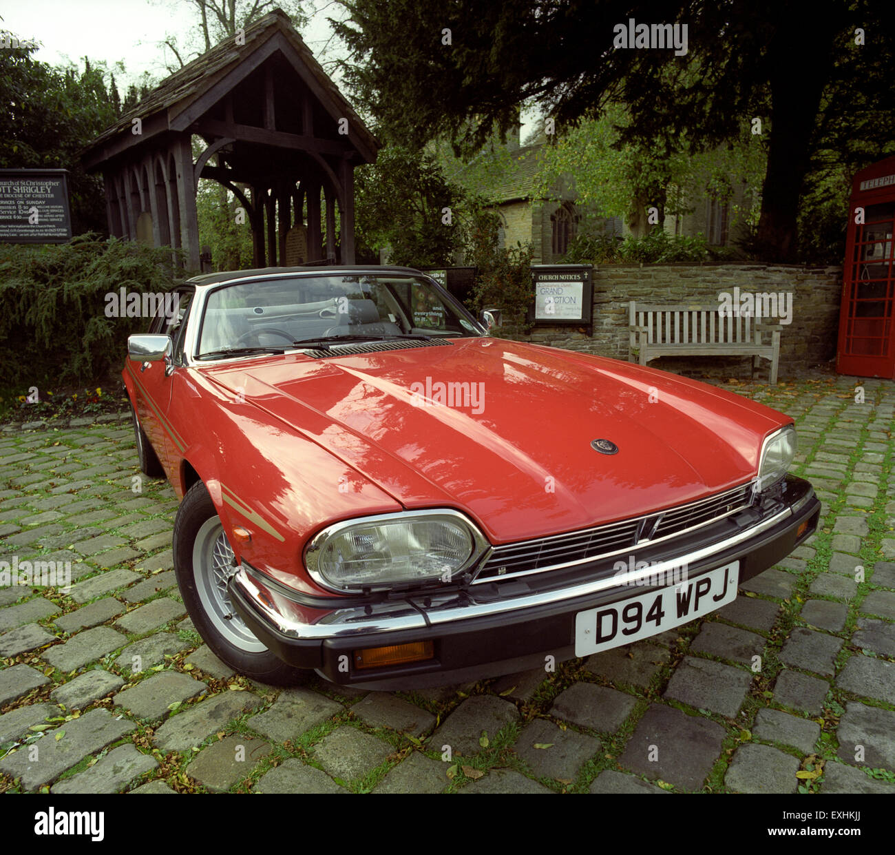 Jaguar xjs hi-res stock photography and images - Alamy