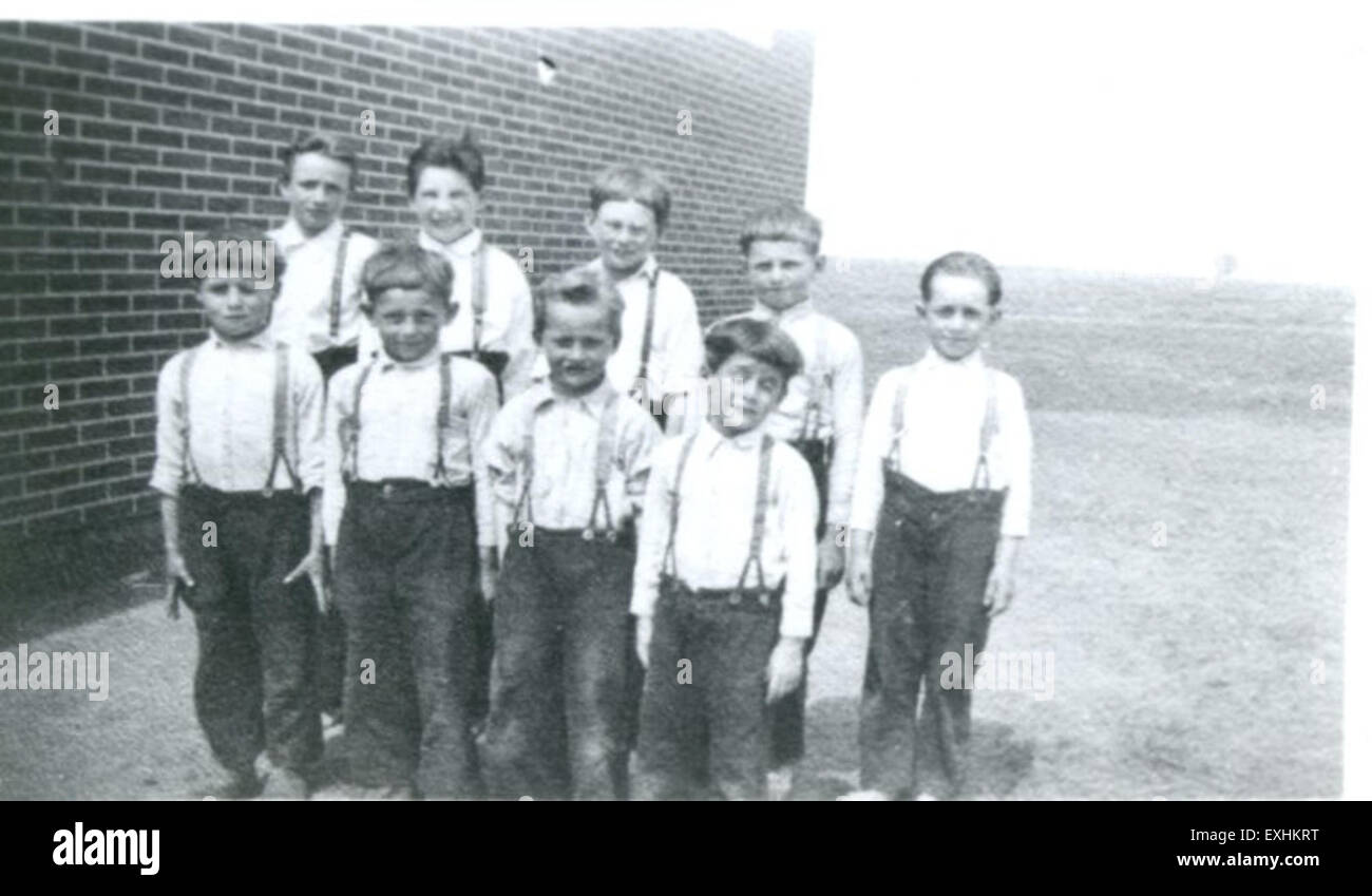 1950s historical group school hi-res stock photography and images - Alamy