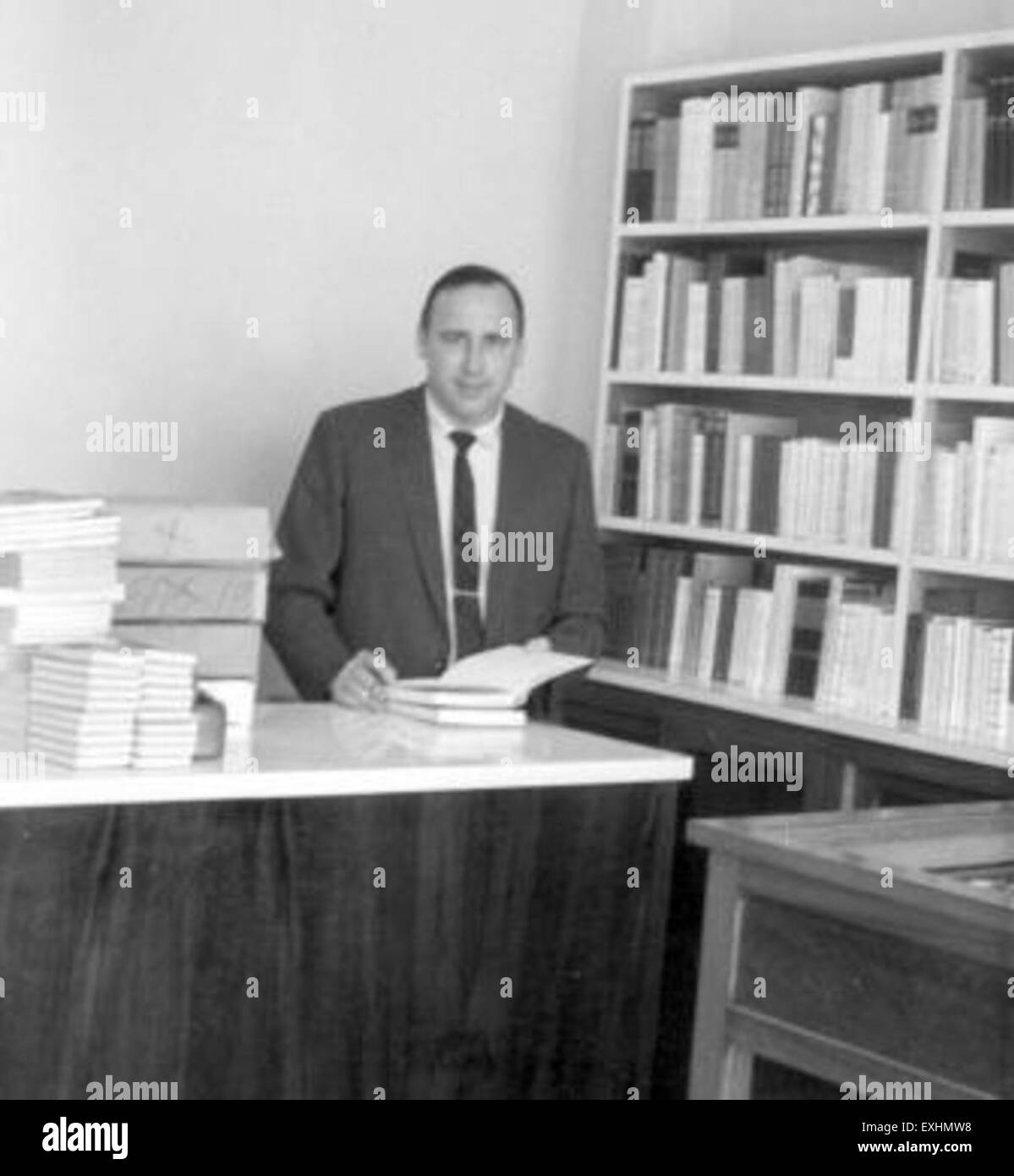 Allen Martin bookstore manager Stock Photo - Alamy