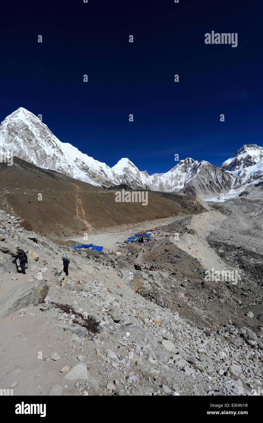Gorak Shep village, Everest base camp trek, UNESCO World Heritage Site ...