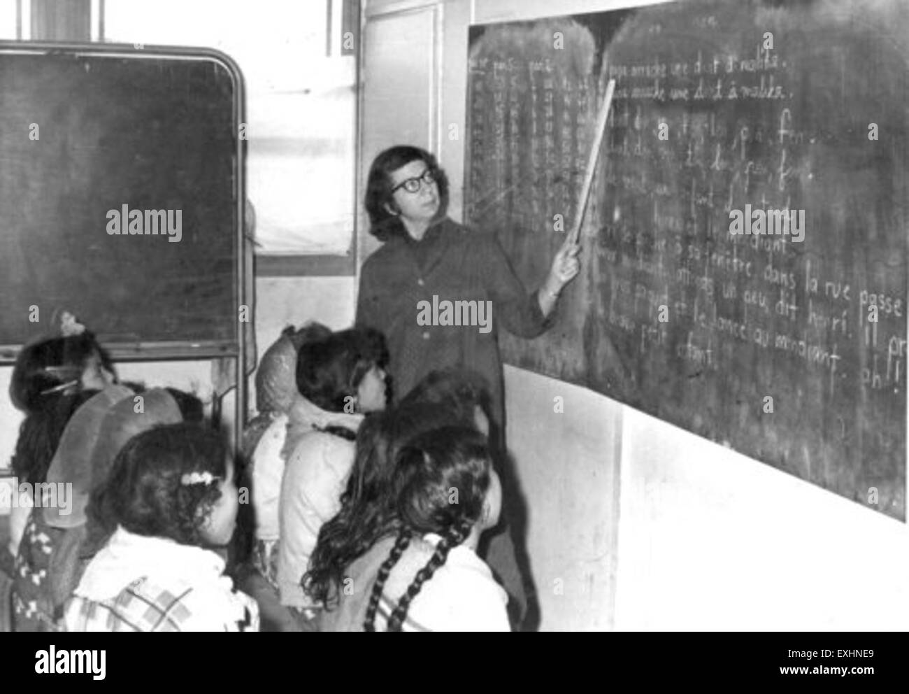 School girls reading Black and White Stock Photos & Images - Alamy