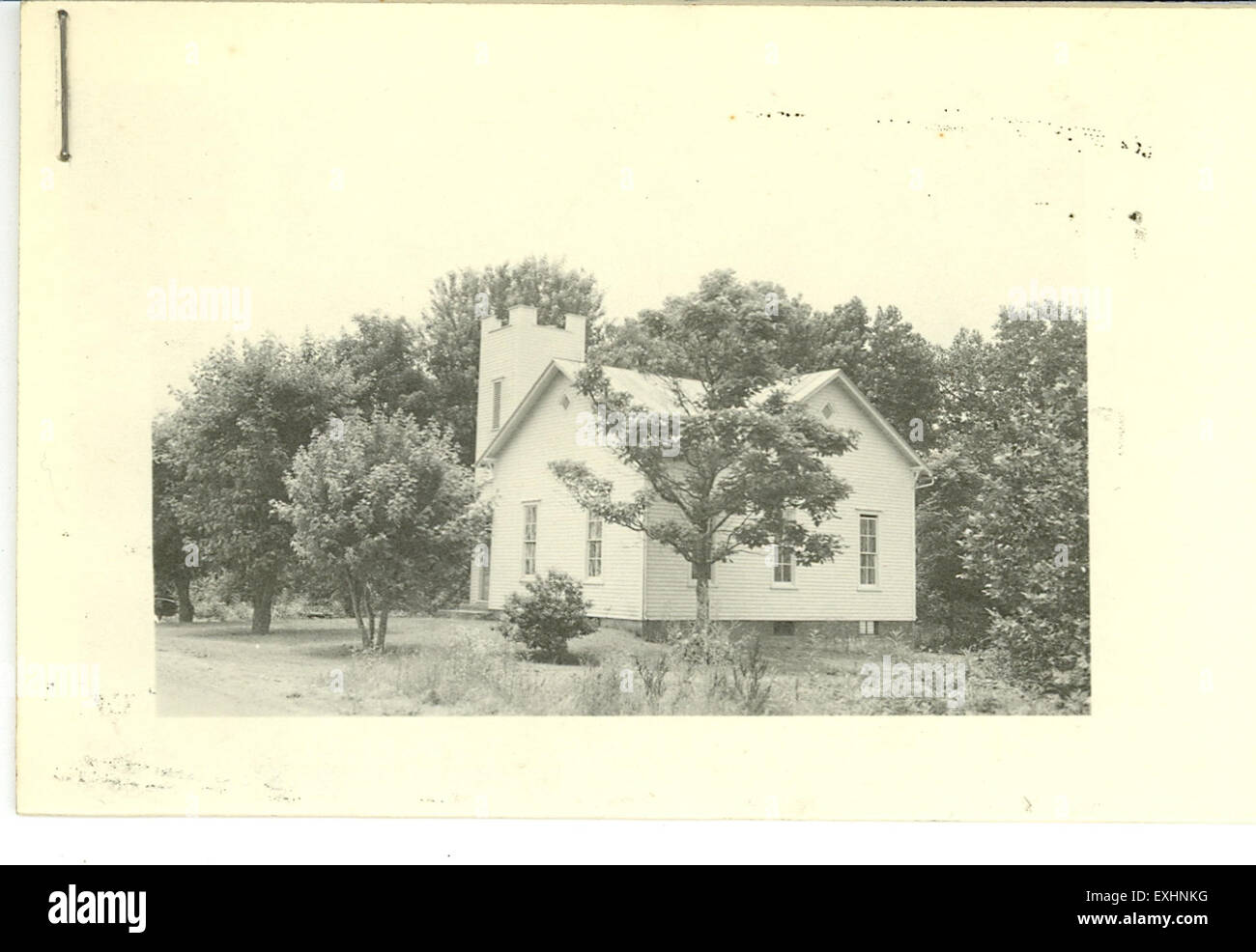Riverside Church, located in New York City, is an iconic Protestant ...