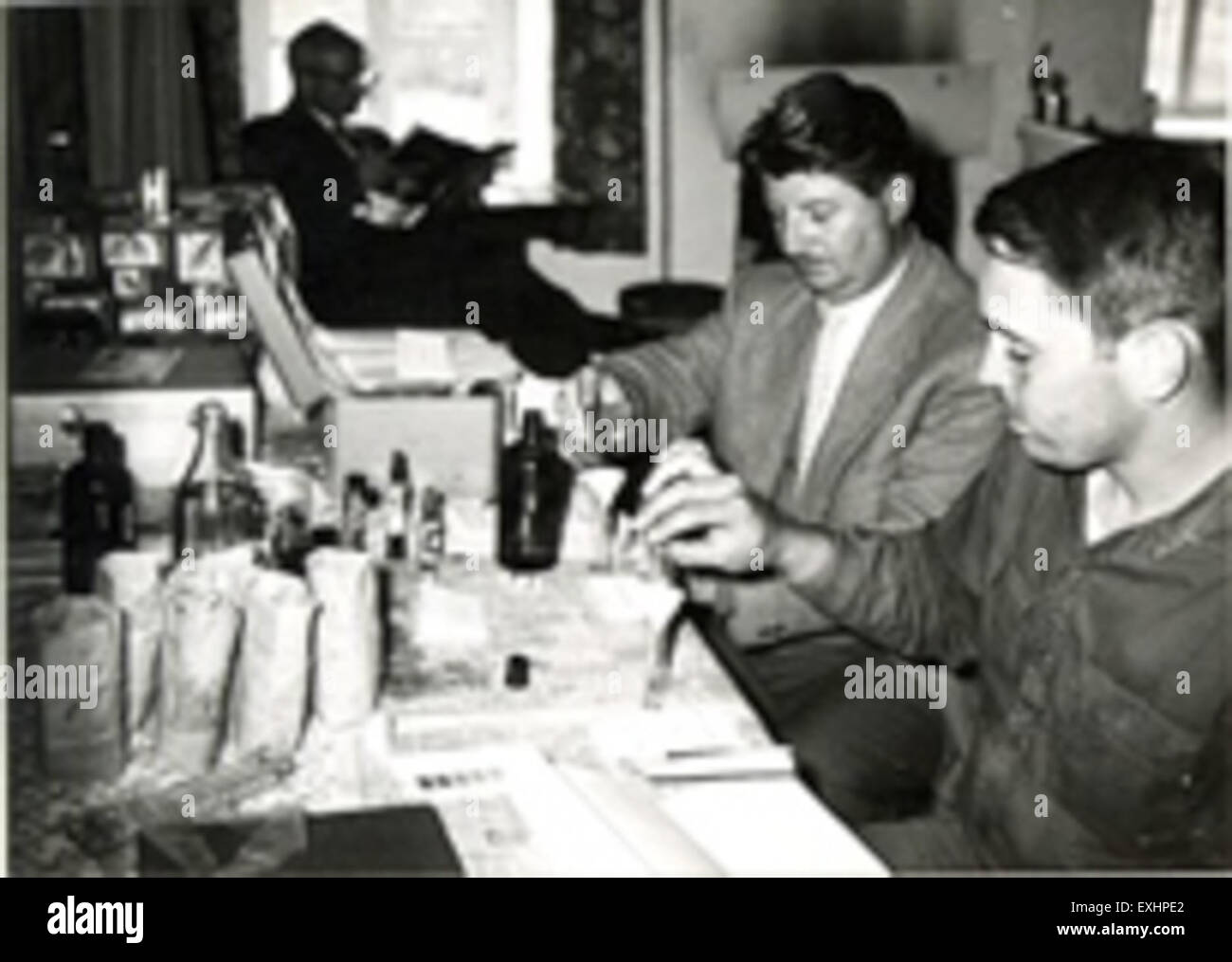 Soil tests hi-res stock photography and images - Alamy